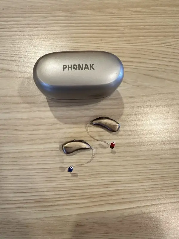 Used Phonak Infinio I90-R Hearing Aids - Hears Hearing & Hearables